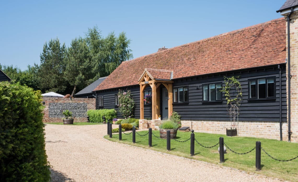 Significance Of External Vertical Wood Cladding In Beautifying Your ...